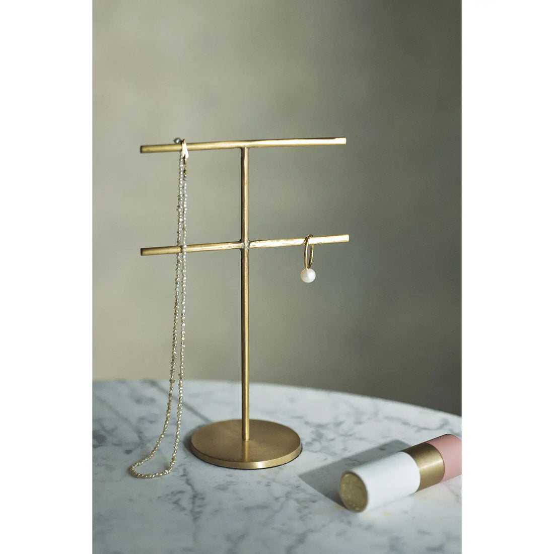 Brass Accessory Stand – Slate